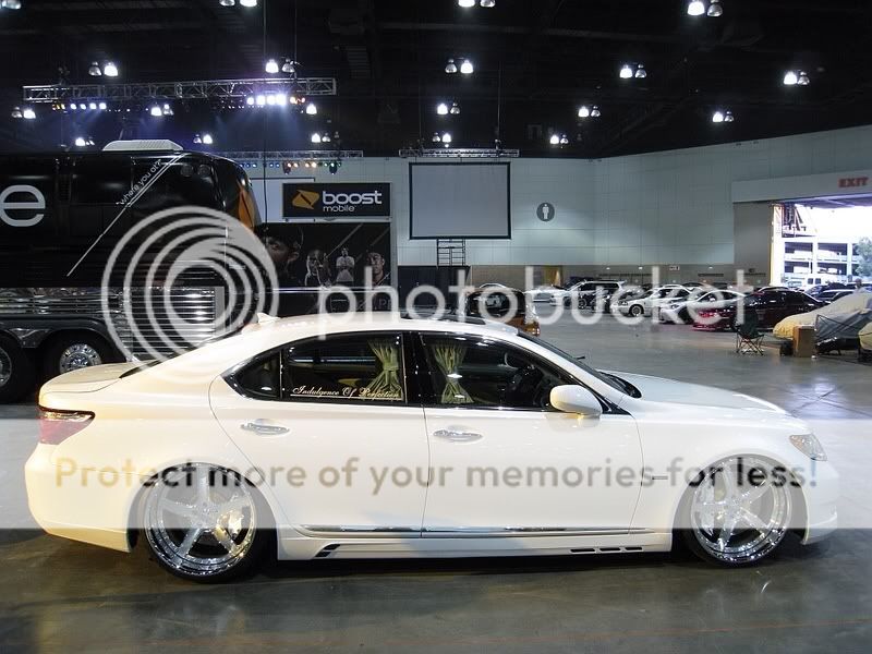 Brabus Style Led Puddle Lights | The Nissan Club