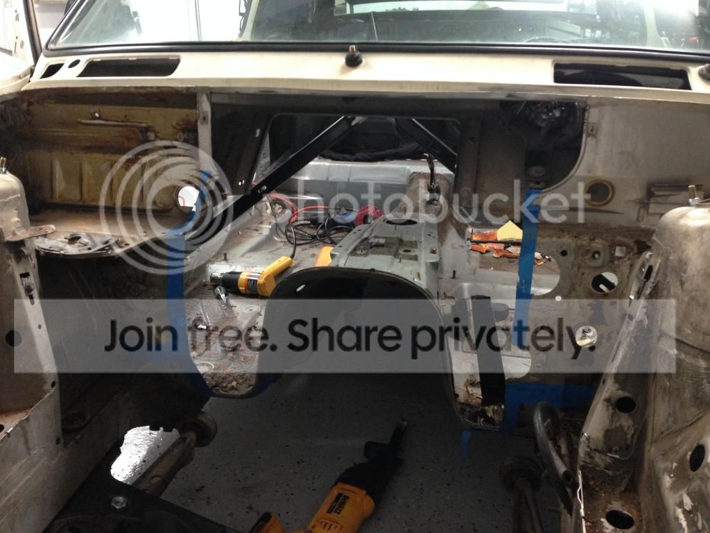 LS1+Tremec TKO+Live axle E30 build