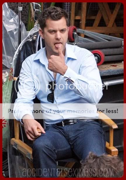 Joshua Jackson - The JJ Gutter Thread #19: Sign me up for the Joshua ...